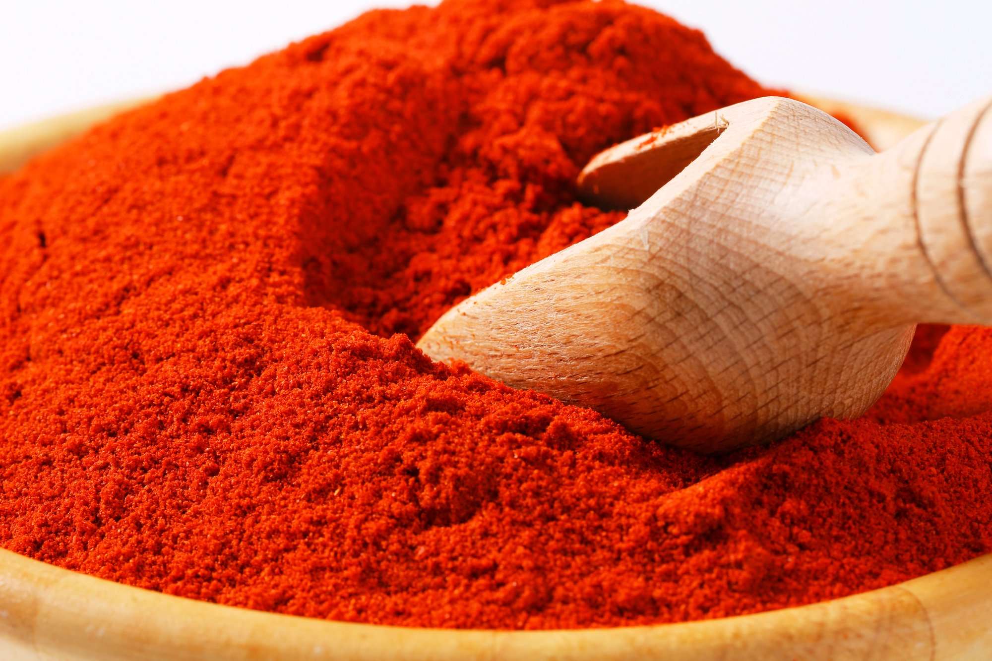 O simples tempero vermelho que pode proteger seu coração, pele e visão