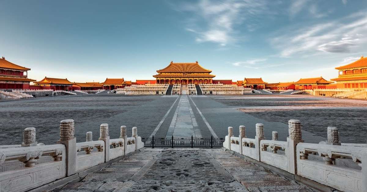 Com visto facilitado, China passa a atrair mais brasileiros