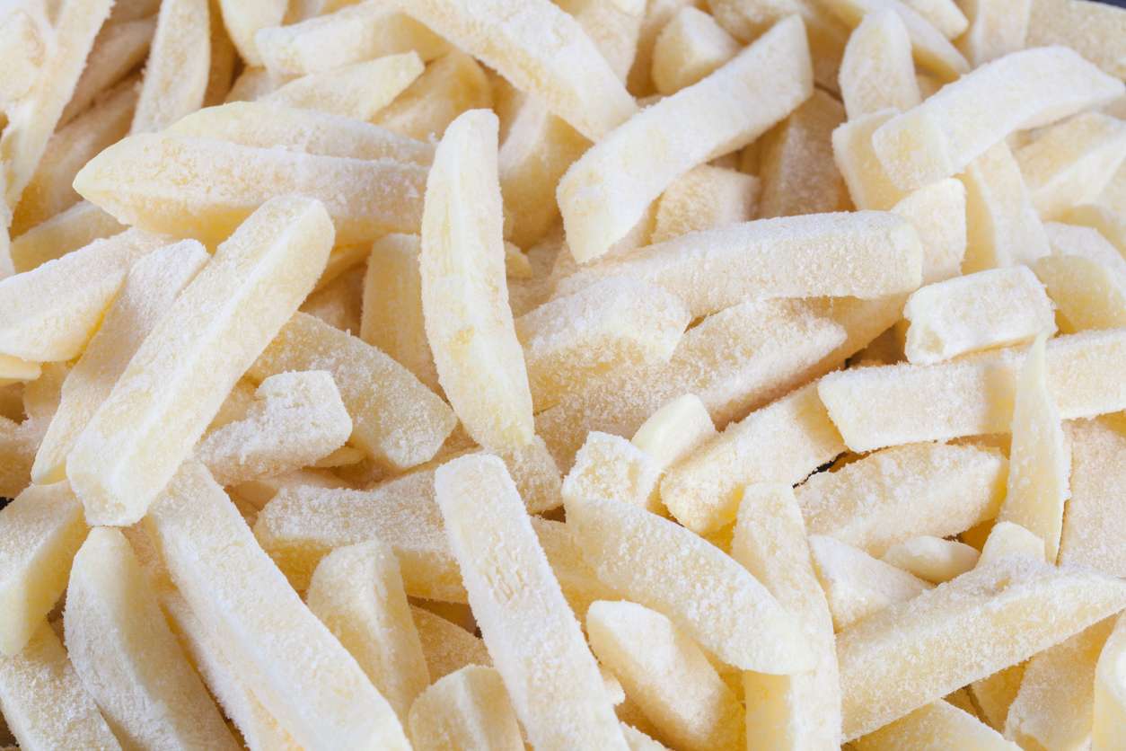 Batatas fritas congeladas sairão do forno super crocantes em apenas 10 ...