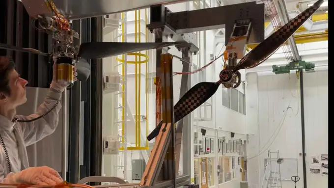 Engenheiros da NASA construíram um rotor supersônico para Marte, e as ...