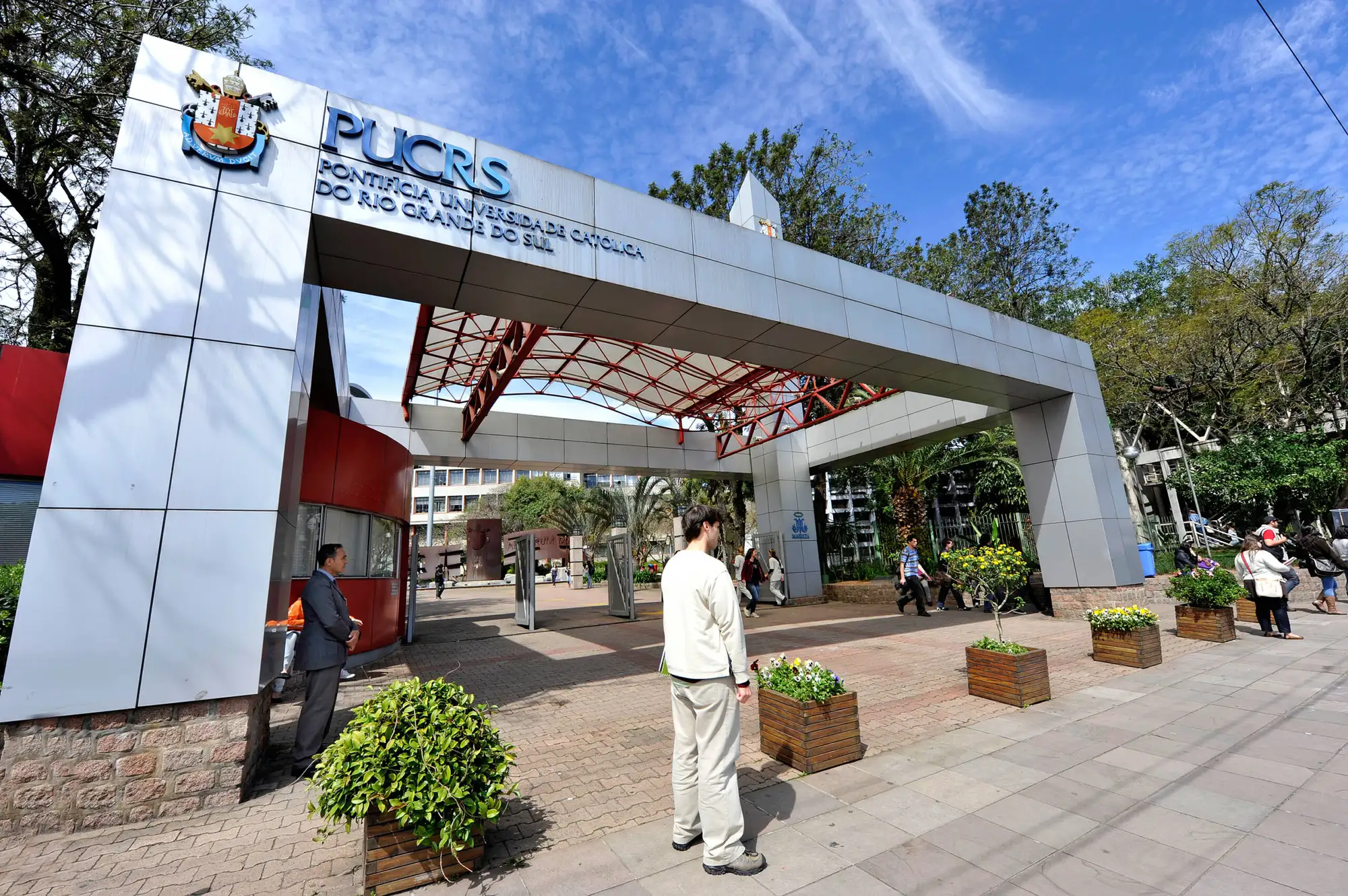 PUC-RS oferece cursos gratuitos online com certificado